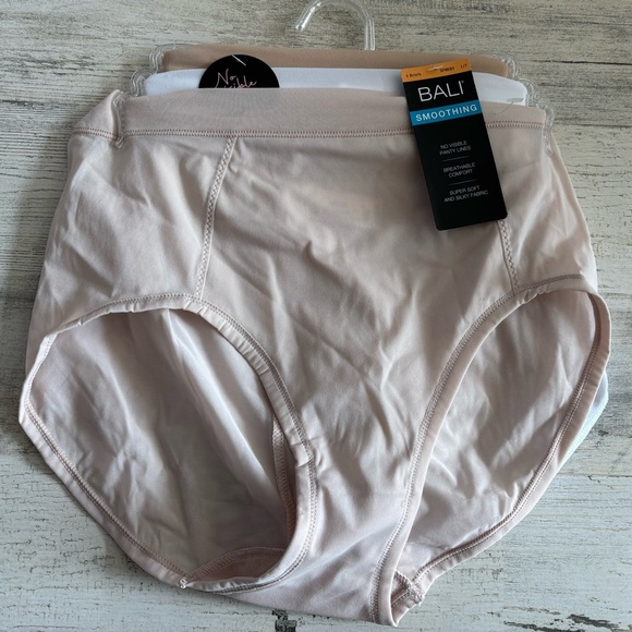 Bali | Intimates & Sleepwear | 3 Pair Of Bali Smoothing Brief Panties ...